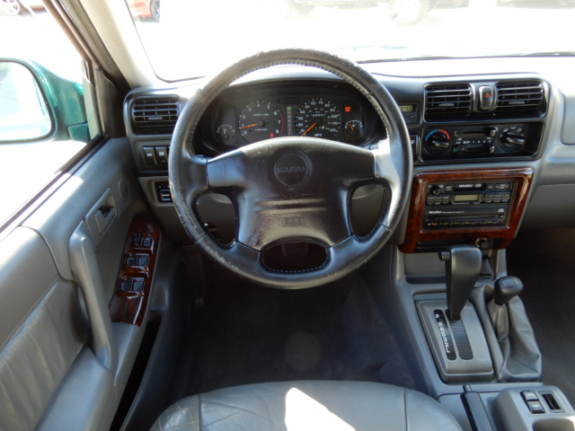 1998 Isuzu Amigo Interior